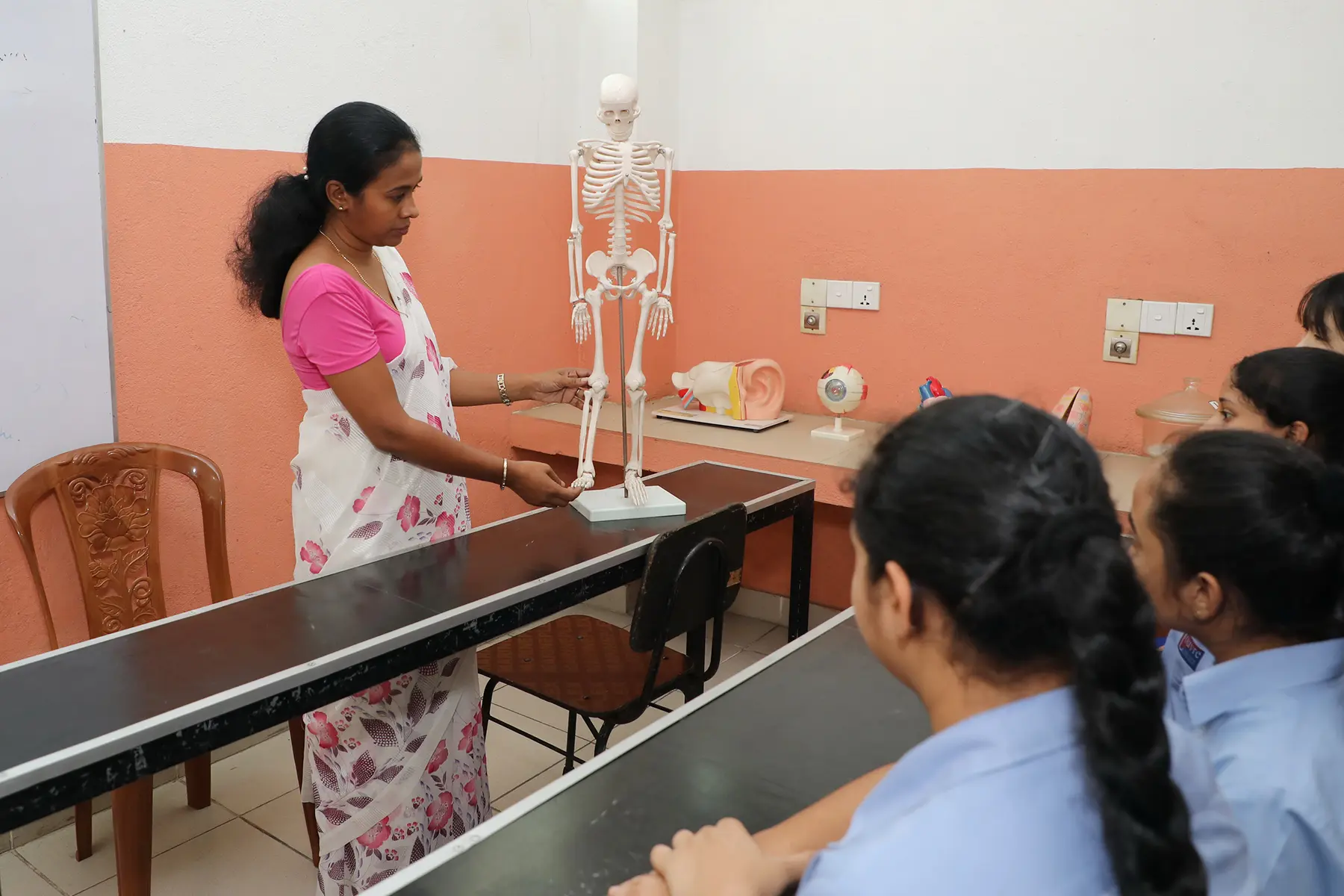 Louvre College - We Will Reach Every Goal.
